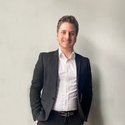 Robert English – Medium
