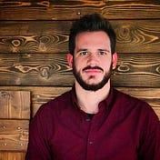 Dimitris Apostolopoulos – Medium