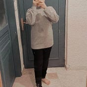 Ezza Fatima – Medium