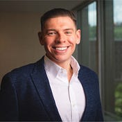 Dereck Luters – Medium