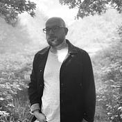 Howard Raphael – Medium