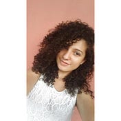 Stephanie Nájera – Medium