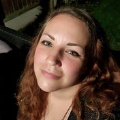 Kat Costa – Medium