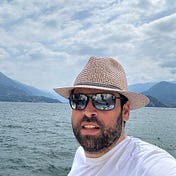 Omar Kuwatly – Medium