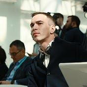 Maxim Savchenko – Medium