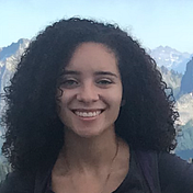 Bre Sonnier-Thompson – Medium