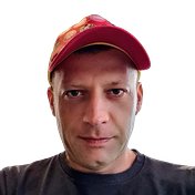 Jakub Lambrych – Medium