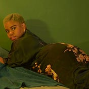 Thecurvycauldron/Oluchi – Medium