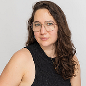 Hannah Harris Green – Medium
