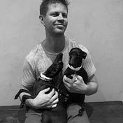 Chris Earney – Medium