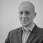 Peter Wycisk – Medium