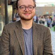 Josh Redmond – Medium