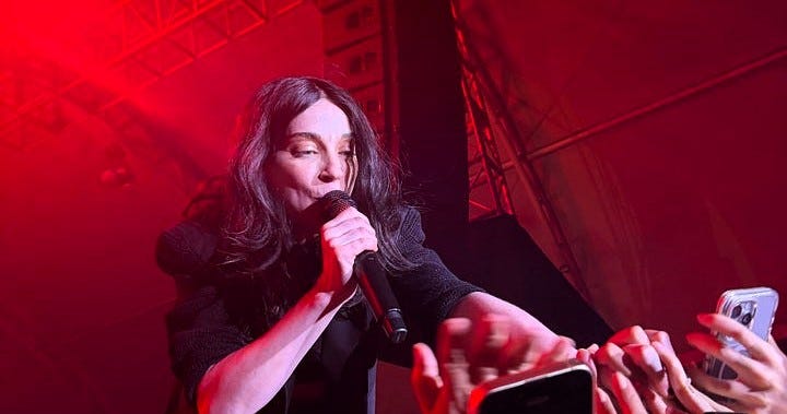 I Went to the St. Vincent Show in Manila and it Rocked | by Mikee ...