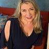 Fiona Lucas – Medium
