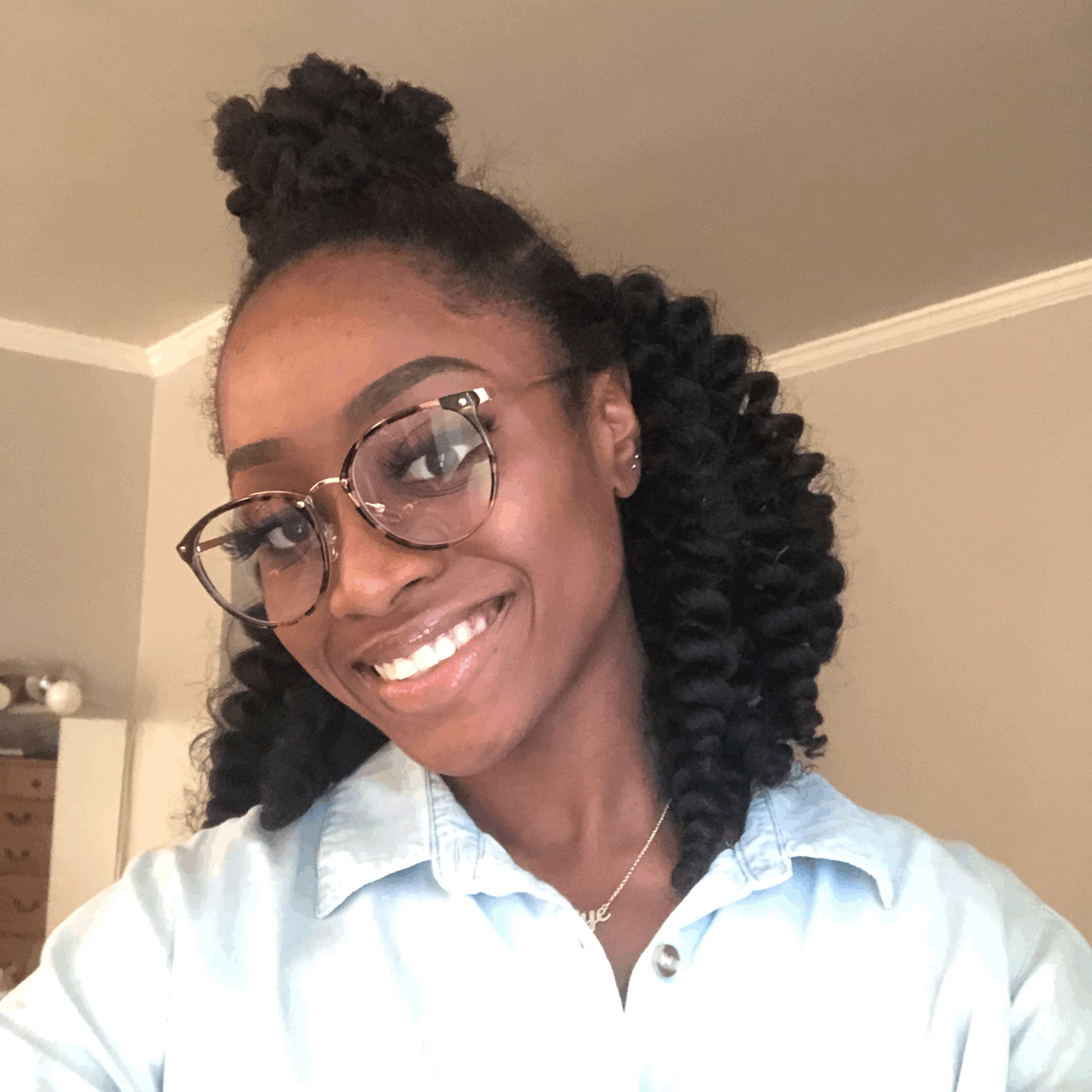 Jaylyn Moriah Hicks – Medium