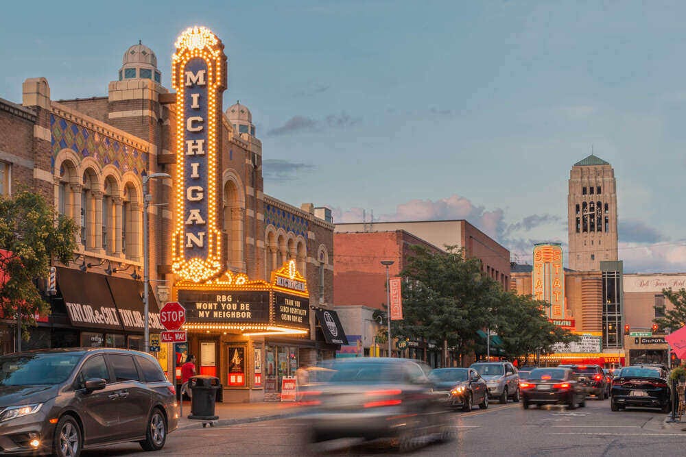 Cheapest Way To Move To Michigan | by Three Movers | Aug, 2023 | Medium