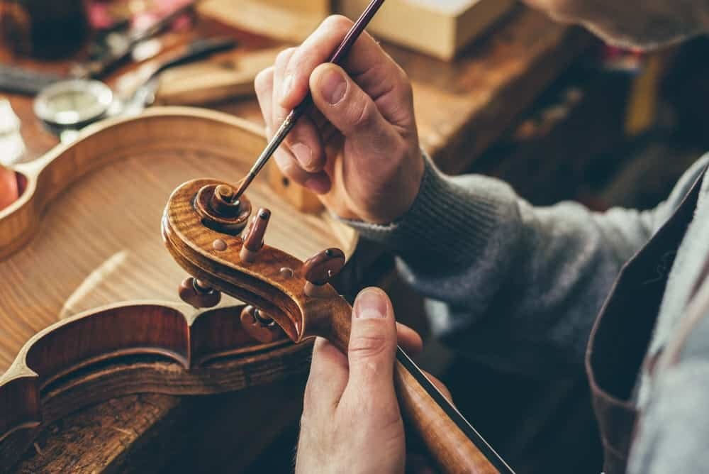 Who Invented The Violin? Unveiling The Genius | Music Voices