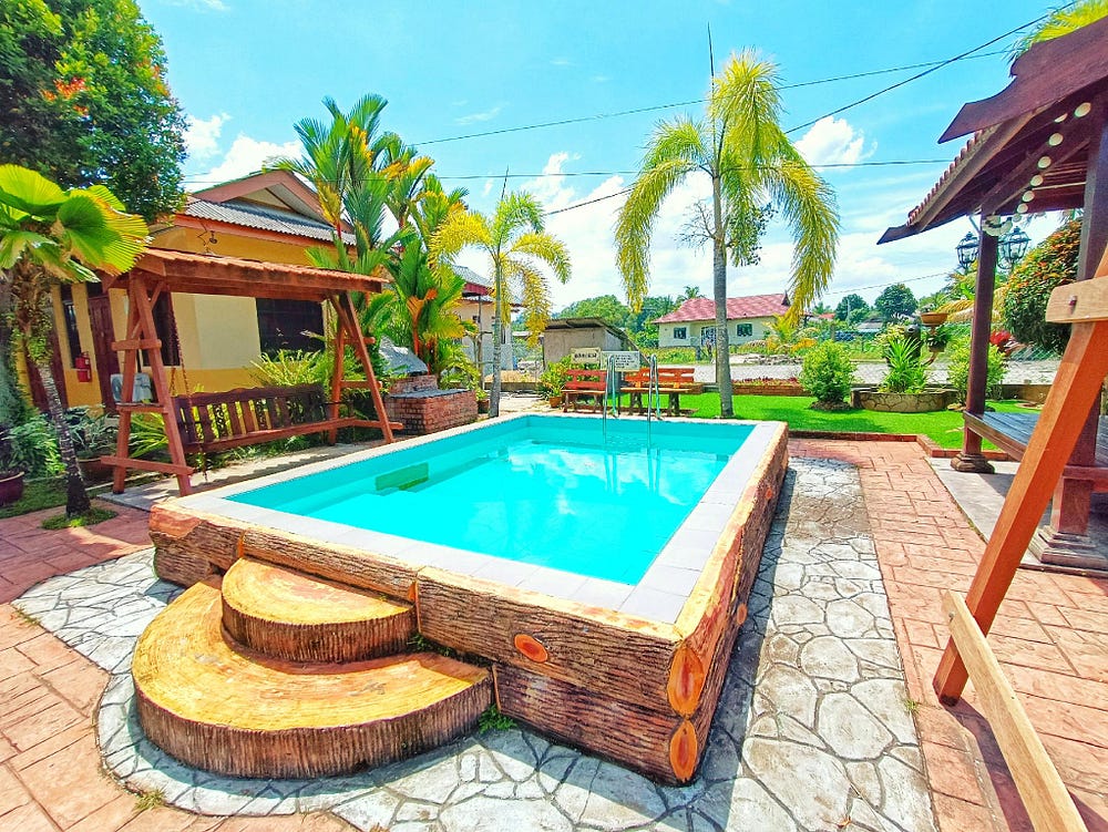 Discover Chalet Yunie Marang by RVH Hotel near Kampung Ru Dua in Marang ...