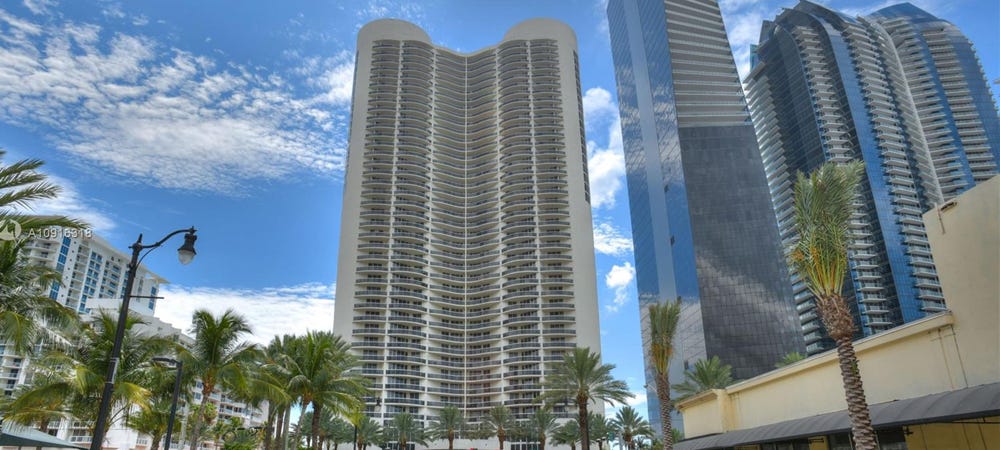 Ocean Four Sunny Isles: A Luxurious Beachfront Living Experience | by ...