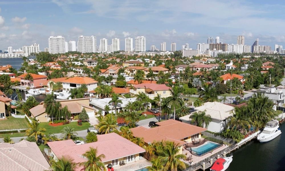 Why Is Sunny Isles Considered The Most Popular Living Spot In Florida ...