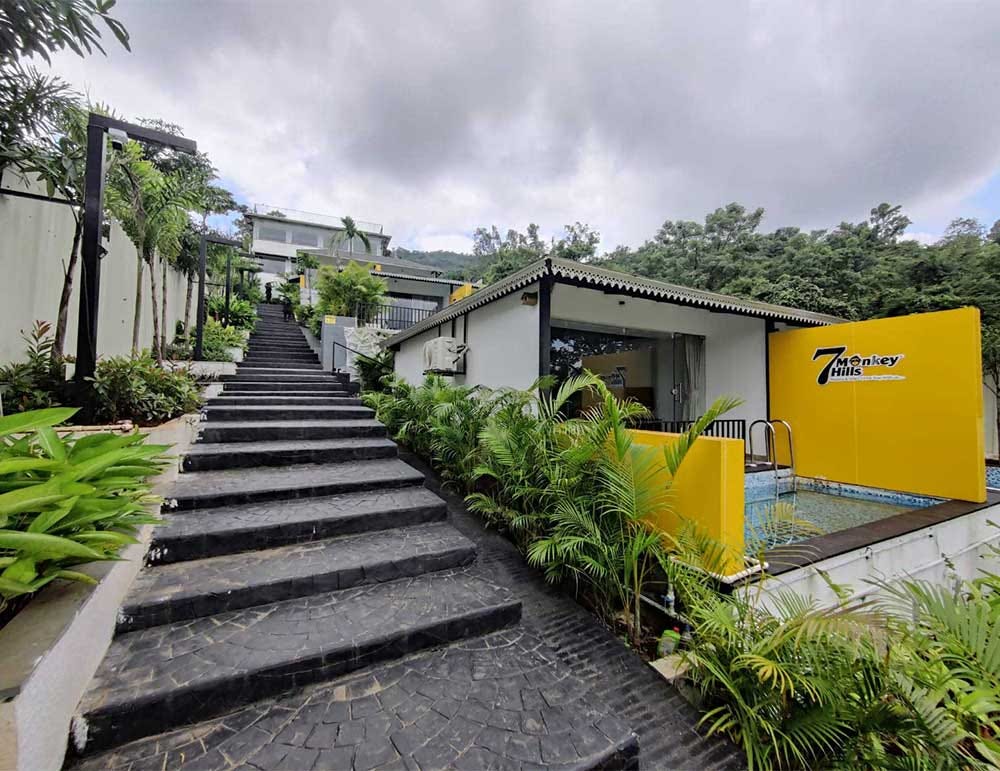7MONKEY HILLS” BEST RESORTS FOR ANNIVERSARY | by Monkeyhillswlspl | Medium