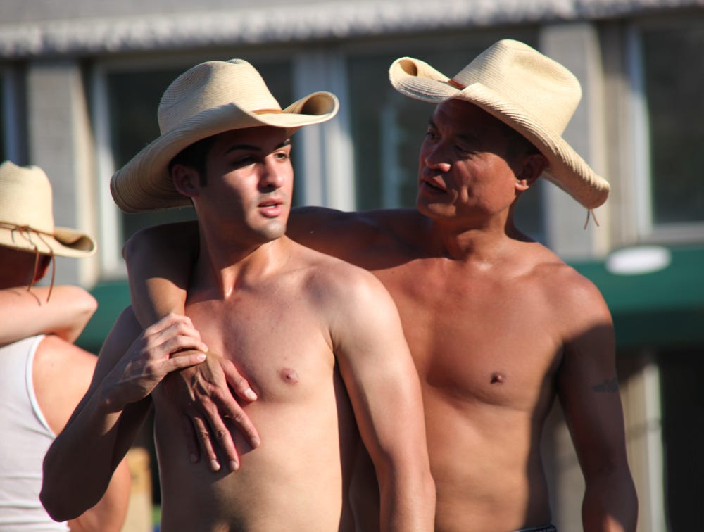 8 Shocking Things Which Were Considered Normal in the American Wild ...