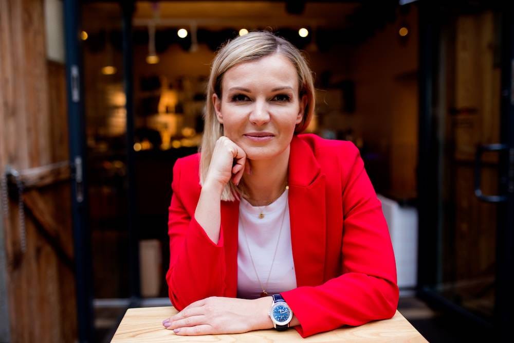 “Breaking the Mold — Elevating Consulting with the Eye of Women” — 7 ...