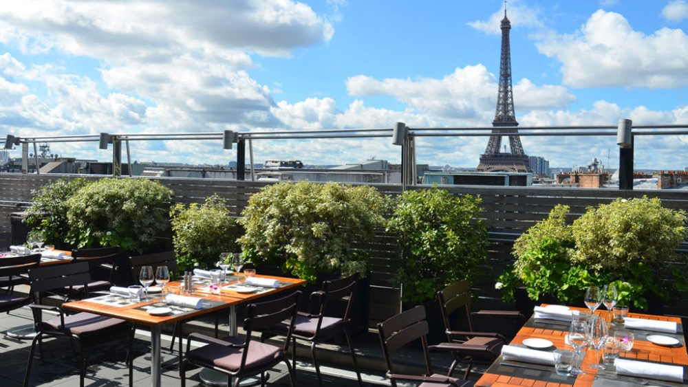 The Best Rooftop Restaurants in Paris for a Dinner with a View | by ...