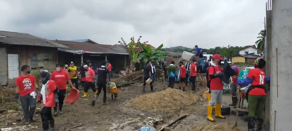 RIMAU ESG — Bukit Lanchong, Malaysia Flood Relief (04 Jan 2022) | by ...