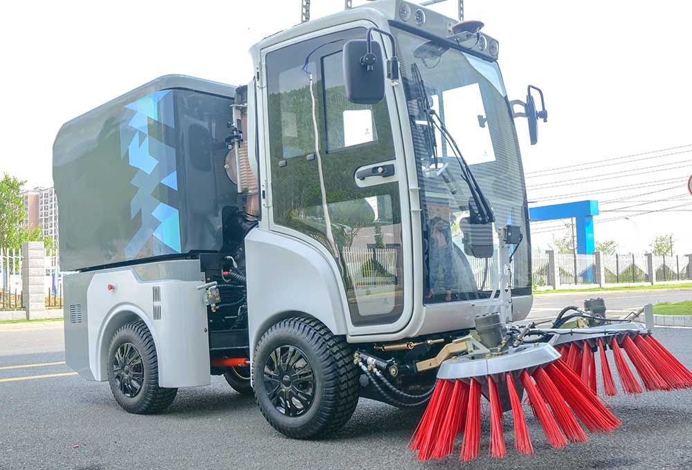 How Road Sweepers Impact Urban Ecosystems? | by Barondavis | May, 2024 ...
