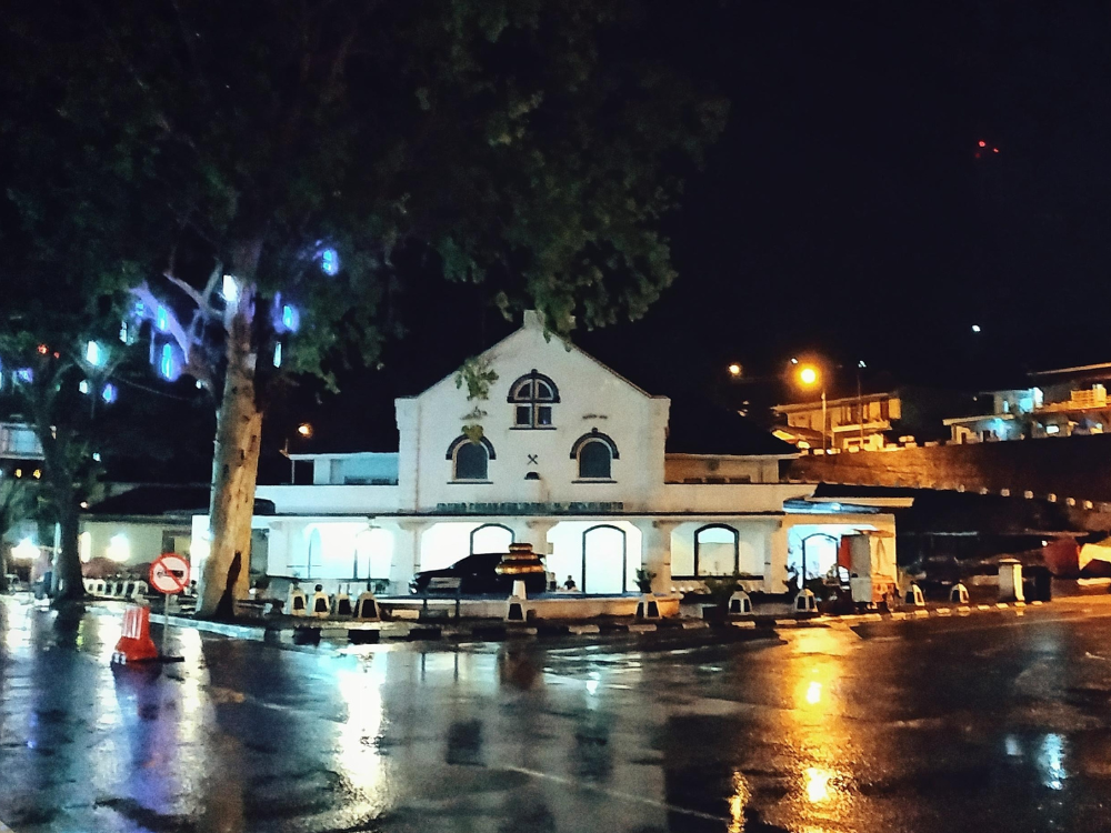 Sawahlunto: Jejak Tambang yang Berubah Menjadi Pesona Wisata | by Tival ...