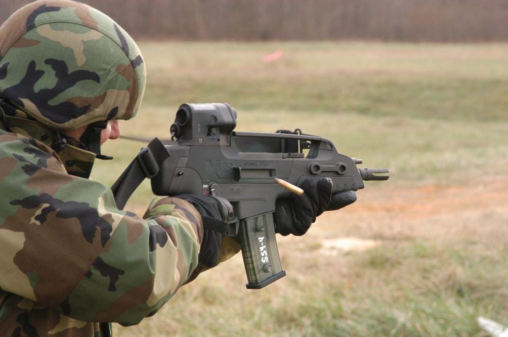 Why Does the US Military Often Use Scopes While Chinese Soldiers Prefer ...