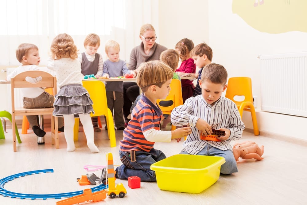 How to Help Your Child Make Friends at Nursery School? | by Poppy ...