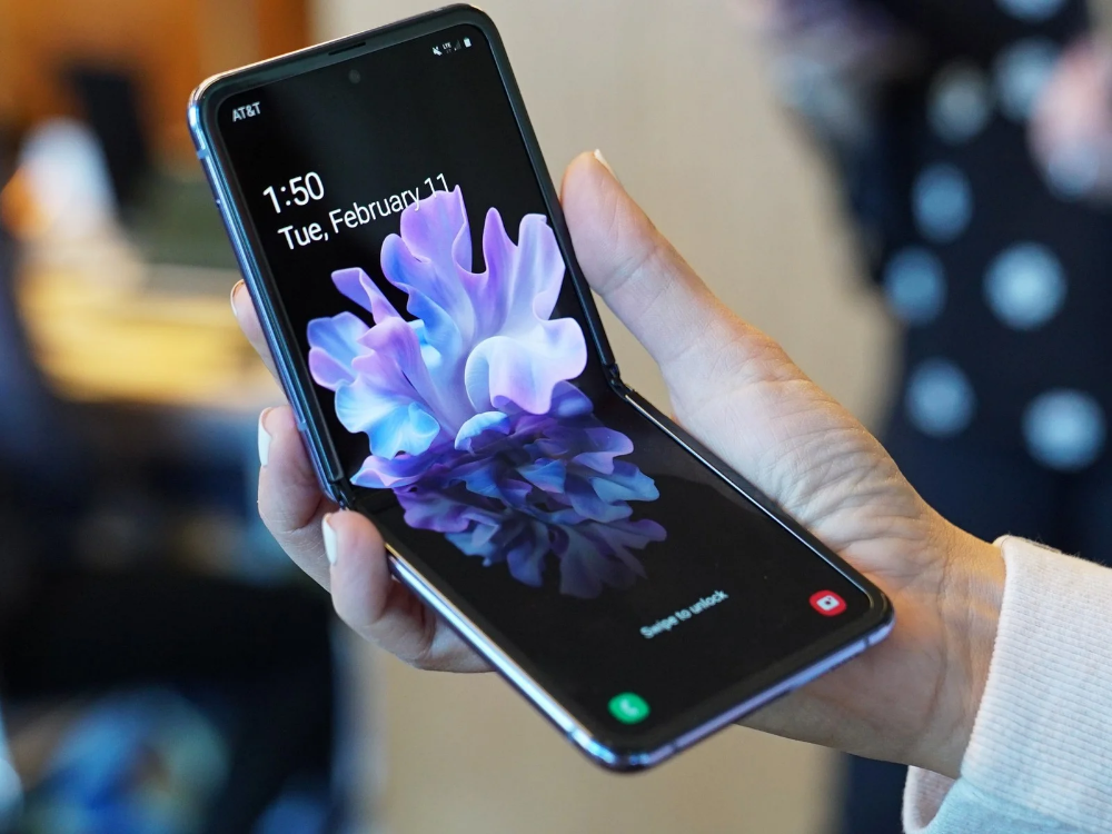 10 Phone Selling Ideas That Work. | by Cellmojo | Medium
