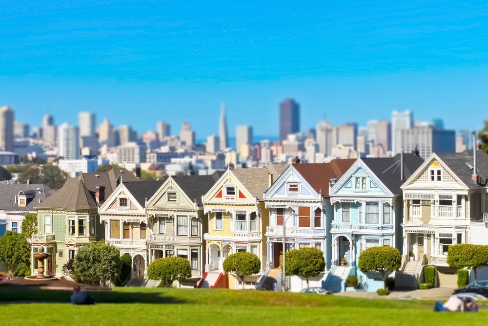 The Basics: How to Value Real Estate | by Fundrise | Medium
