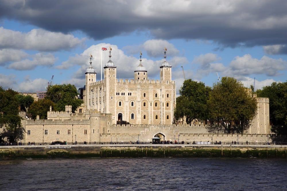 4 Best Castles in London You Need to See | by Park Avenue Hotels | Medium