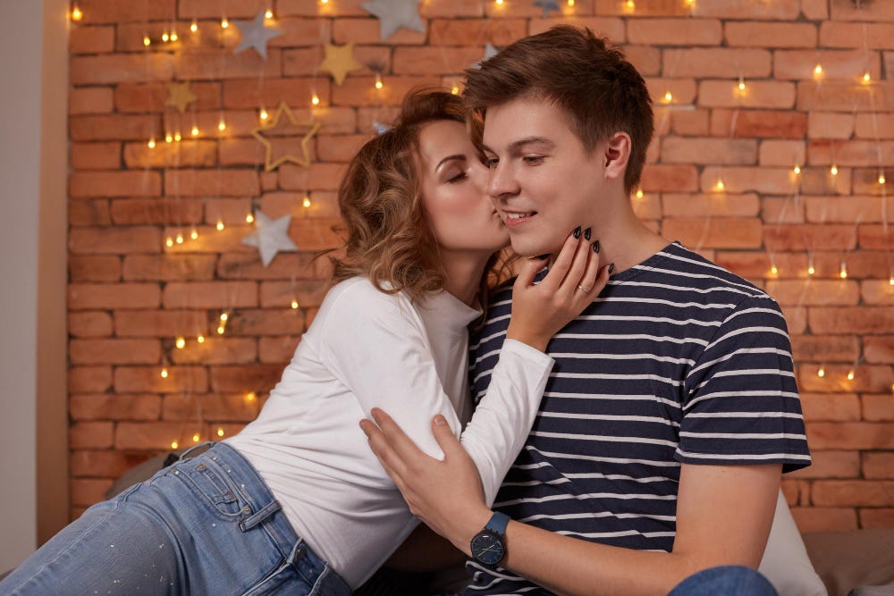 5 Reasons Why Shy and Introverted Guys End up Single | Heart Affairs