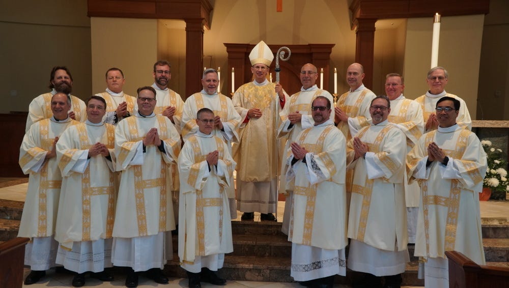 Diaconal Vestments What Do Deacons Wear When By Rev Mr Matthew Diaconal Vestments What Do Deacons Wear When By Rev Mr Matthew