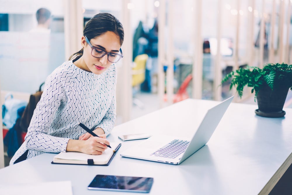 Enhance Employee Onboarding with AI Chatbots. | by Skil AI | Skil.ai ...