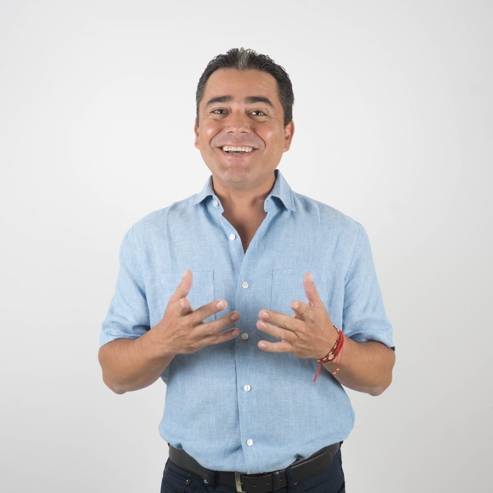 Luis Alberto Vega A - Luis Alberto Vega A - Medium