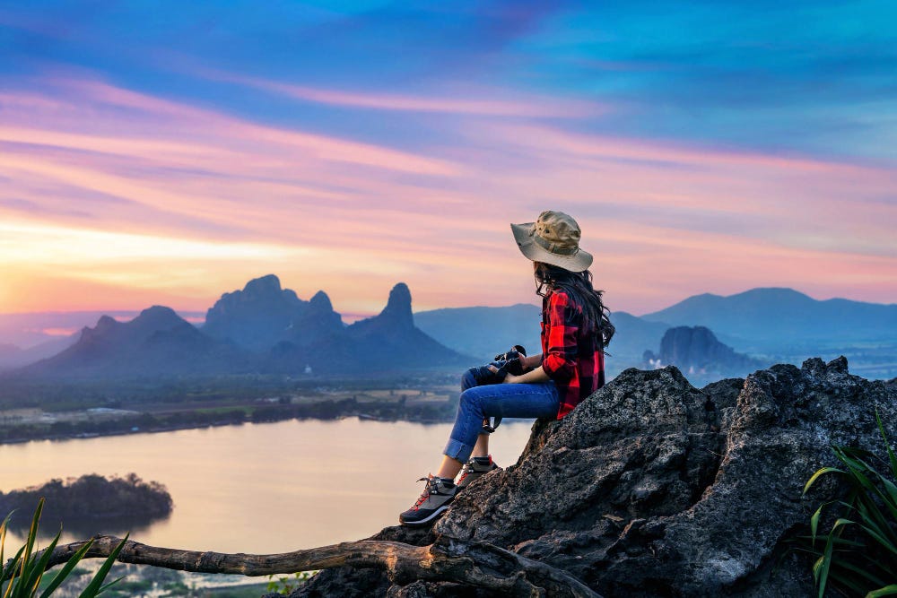 The Ultimate Guide to Solo Travel: Embracing Adventure, Empowering ...