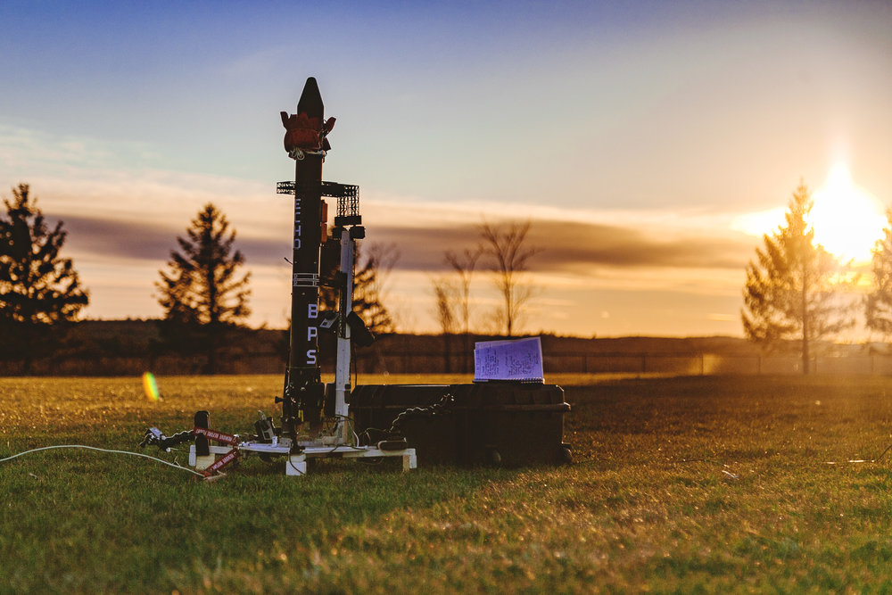 Vertical Takeoff and Vertical Landing, Now Available for Model Rockets ...