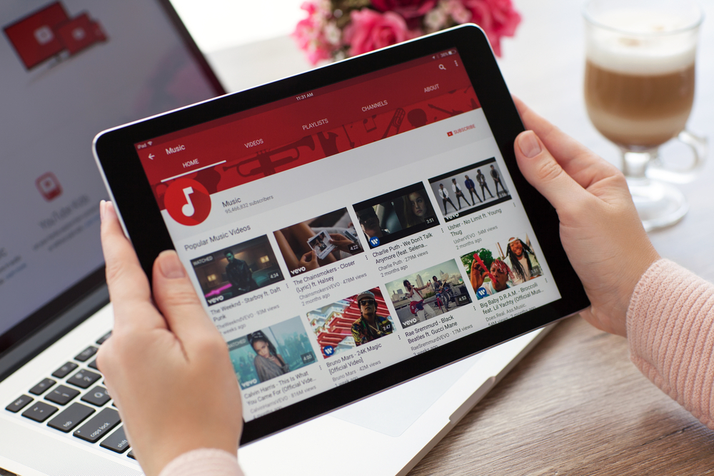 How to Rank YouTube Videos Fast: A Comprehensive Guide- Emily Dunlay ...