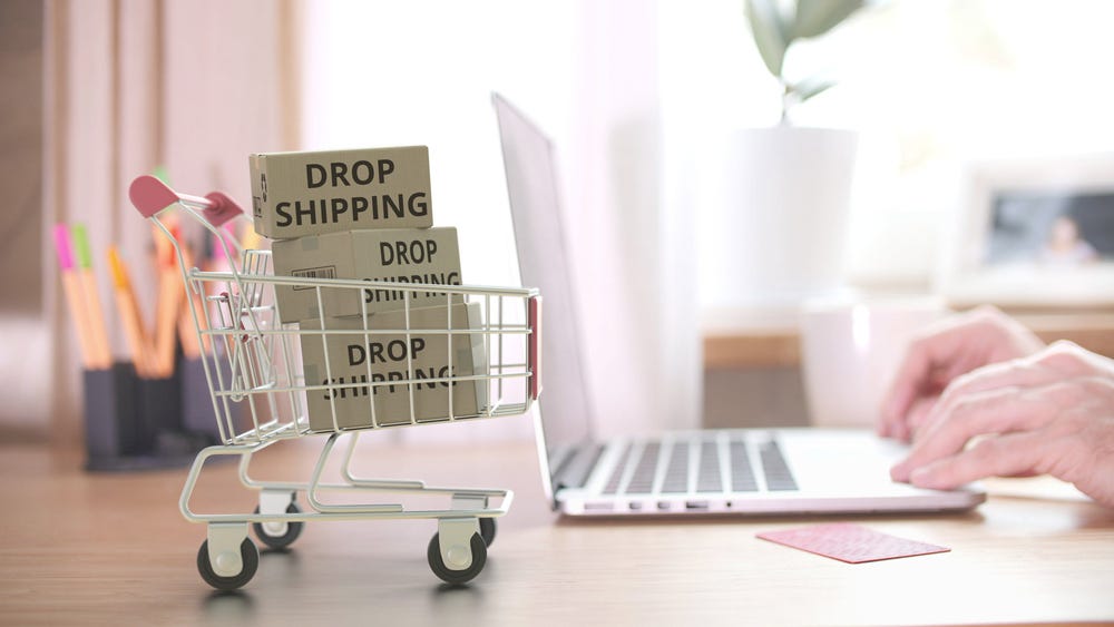 Dropshipping vs. Traditional Retail: Pros and Cons for Entrepreneurs ...
