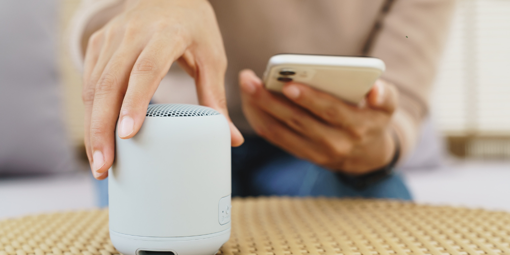 Why Choose a Wireless Speaker? Key Benefits Explained - Intrasonic ...