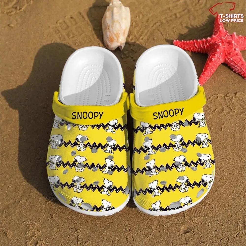 Personalised Snoopy Charlie Brown Peanuts Custom Crocs Crocband Clog ...