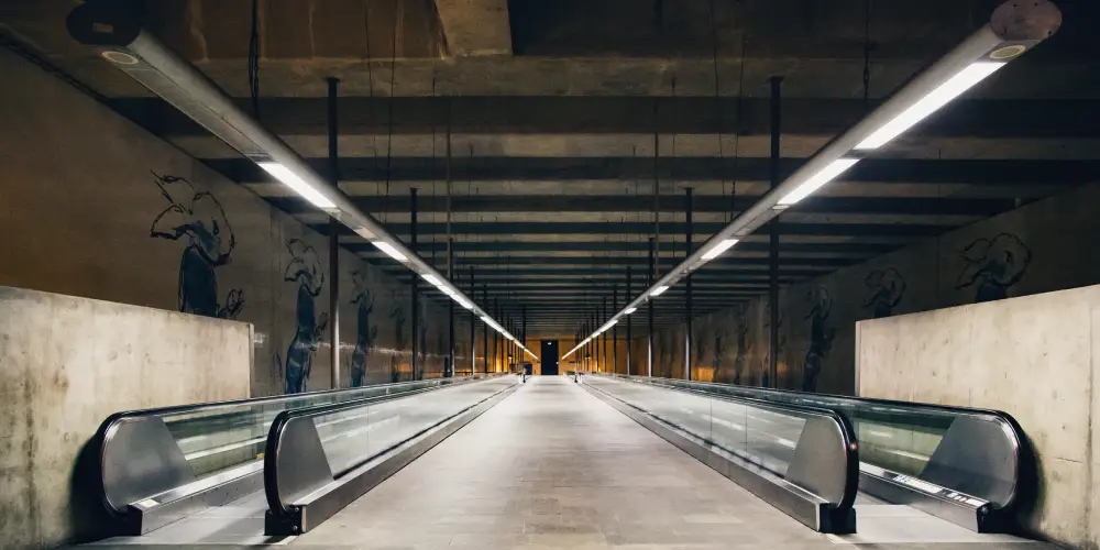 Elevating Airport Experiences: The Evolution of Autowalks and Lift ...