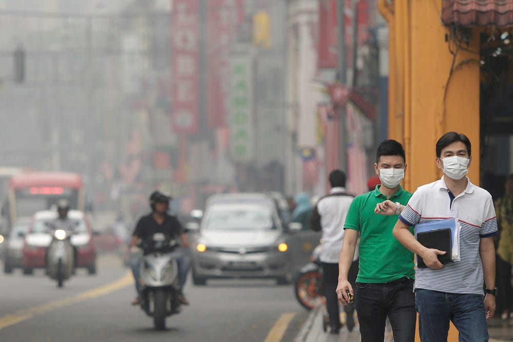 Breathing Smoke in the City: Air Pollution and Lung Cancer | by Vital ...