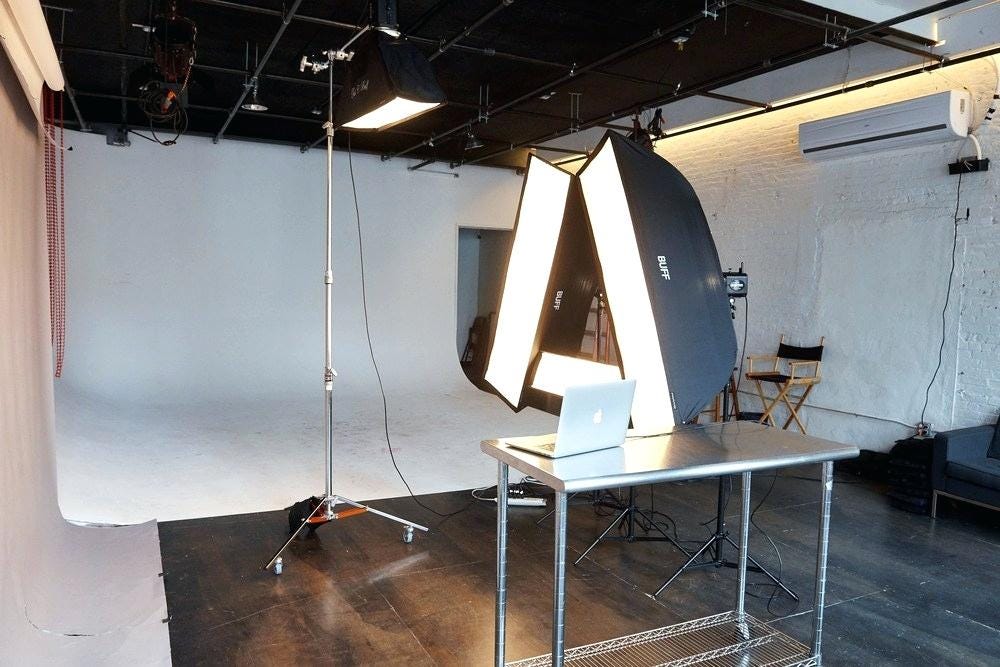 Portrait Photography Lighting Techniques | by SIA Digital Studio | Medium
