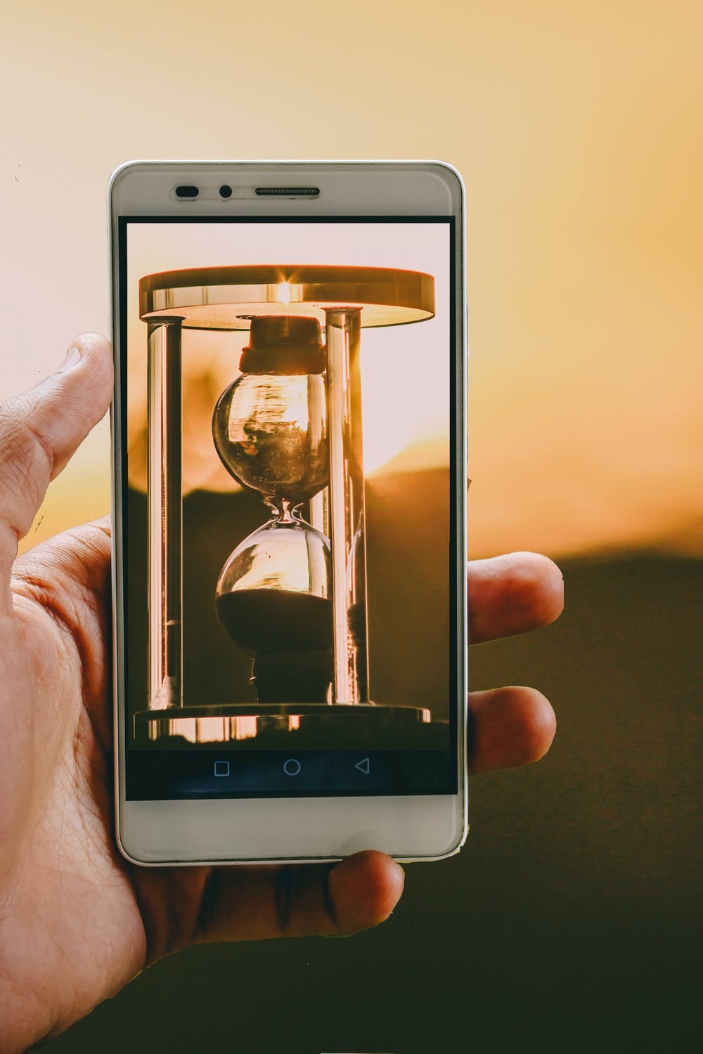 How To Make A Scrolling Reader Pause? | by Janaki | Medium